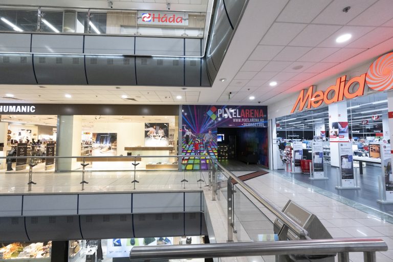 pixelarena.hu – Fedezd fel a jövő interaktív játékélményét a Pixel ...